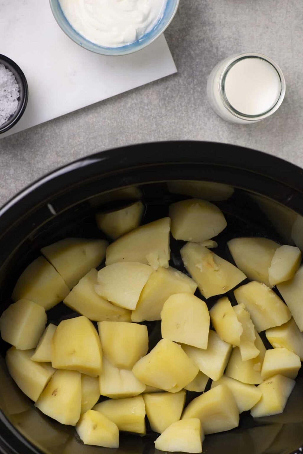 Slow Cooker Mashed Potatoes | Baked Bree