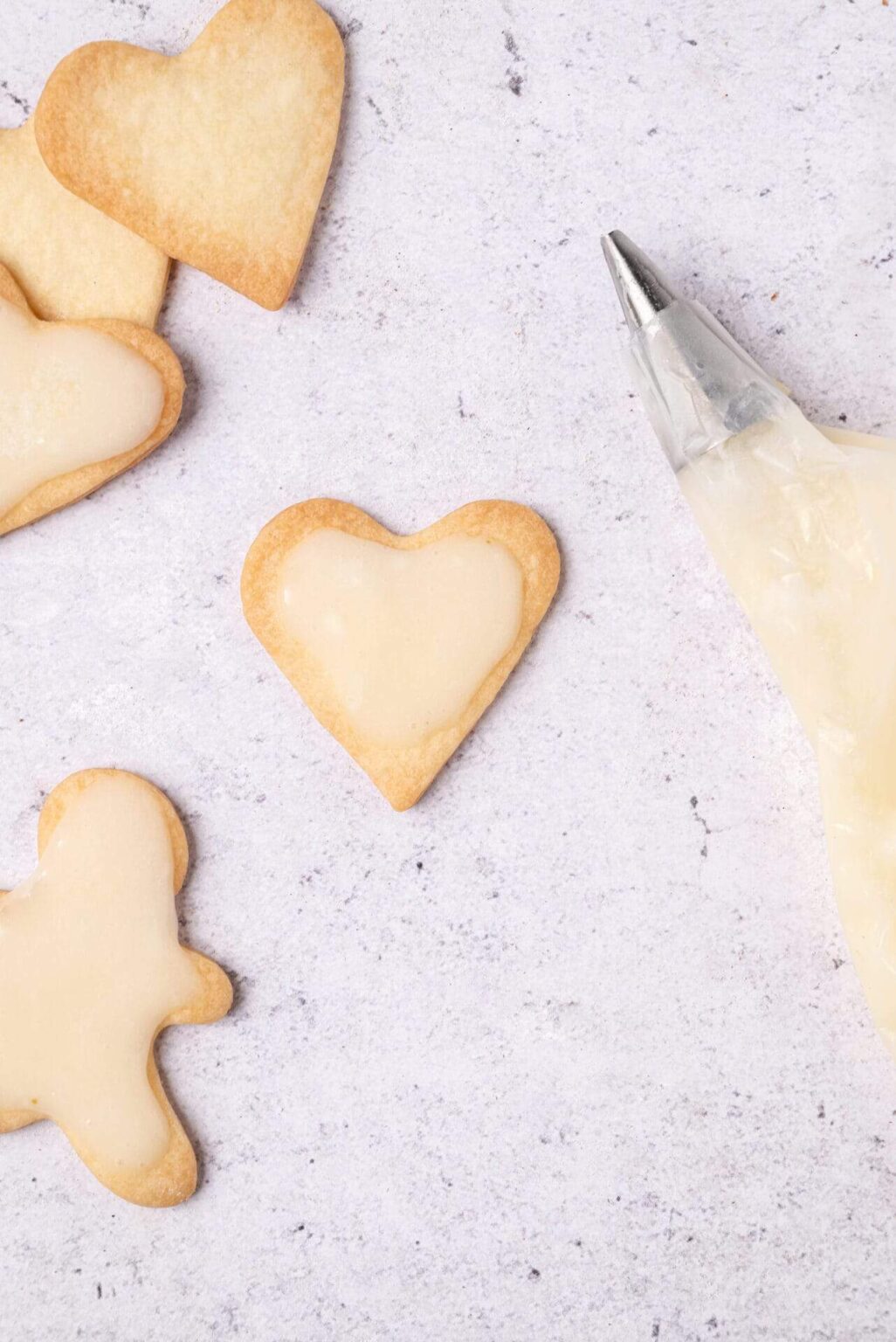 Gingerbread Cookie Frosting | Baked Bree