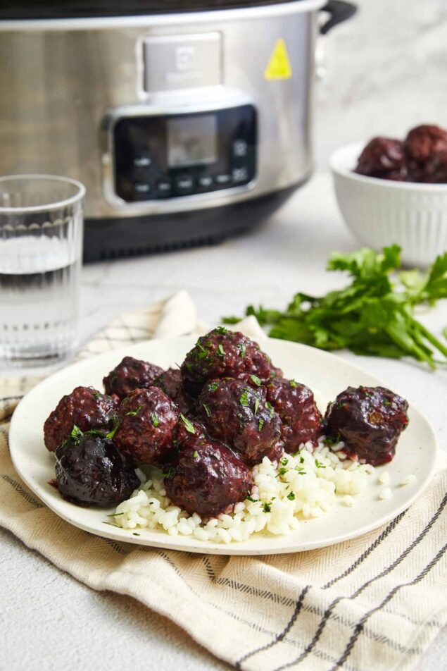 Grape Jelly Meatballs | Baked Bree