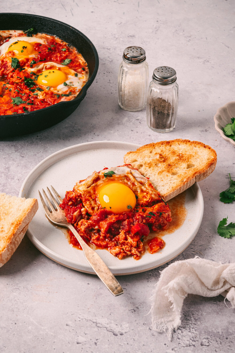 Spanish Eggs | Baked Bree